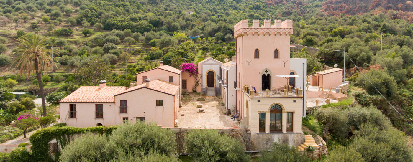 Villa Palamara 1868 - Historical Houses for rent in Cefalù - Apartments ...